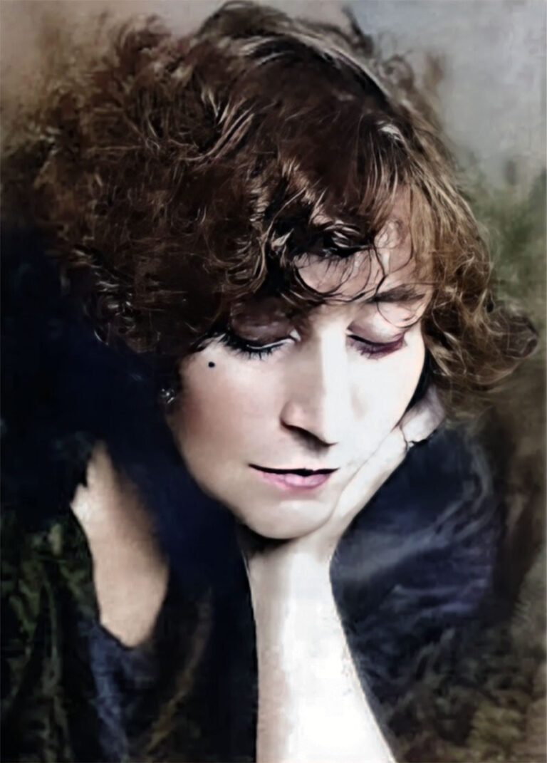 Colette: la scrittrice leggenda più amata di Francia