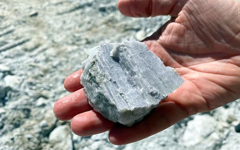 Litio: che cos’è e dove si trova il prezioso metallo che serve per le ...